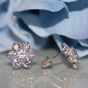 14K Solid White Gold Flower Shaped Screw-back Stud Earrings - Etsy