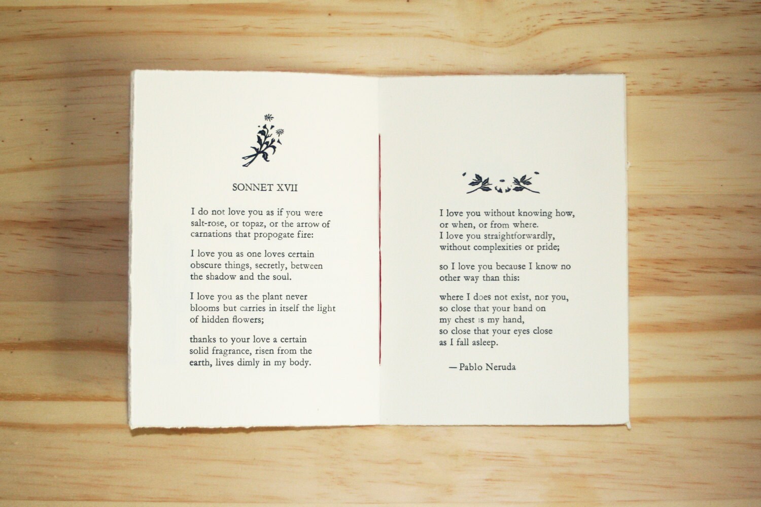 Un libro hecho a mano de poemas de amor. / Un librito de lenguaje ...