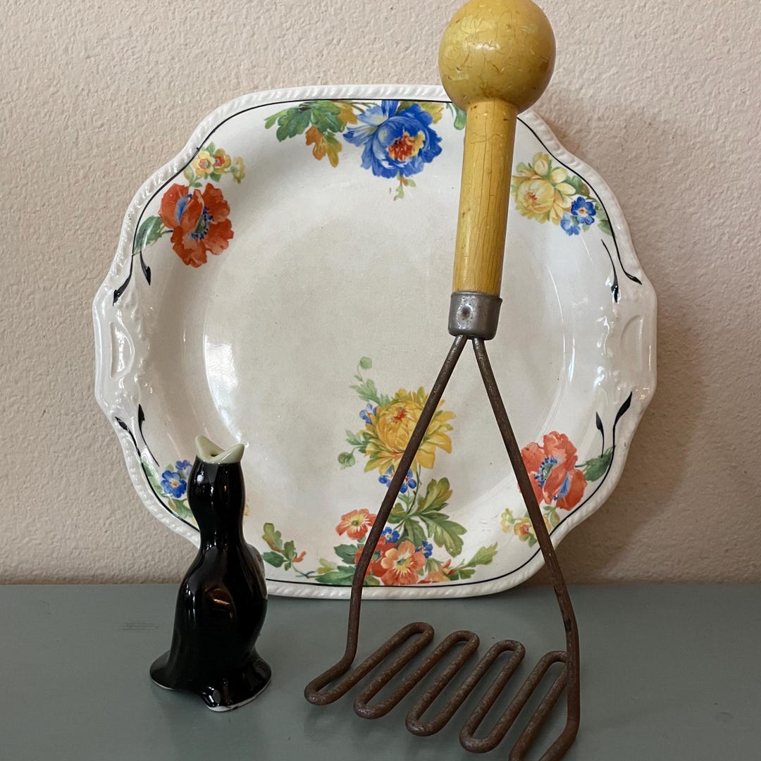 Rustic Potato Masher - Vintage Masher With Yellow Ball Handle - Vintage ...