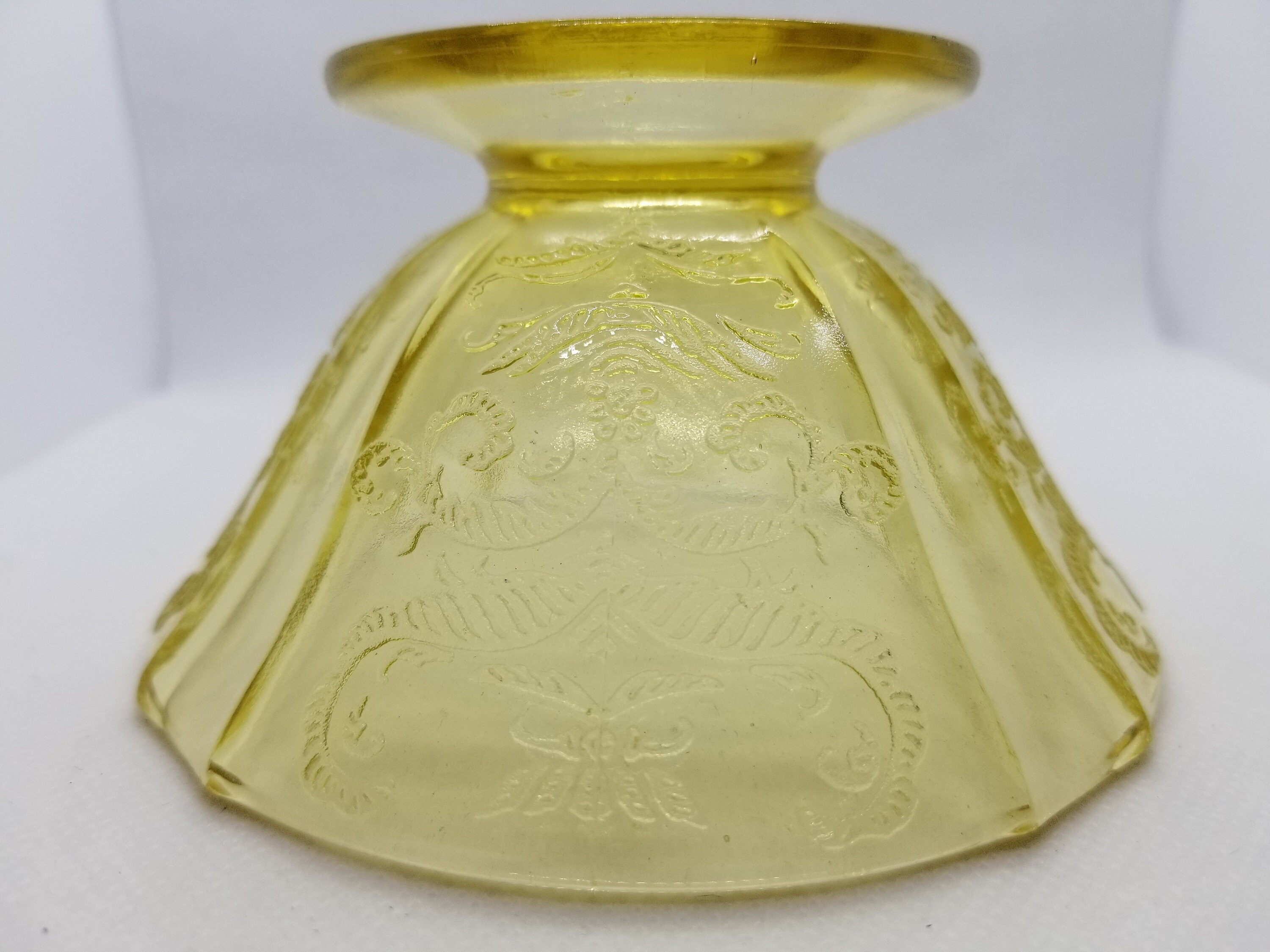 Madrid Pattern Depression Glass Fruit Bowls - Etsy