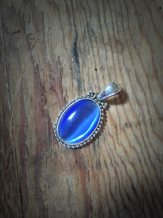 Gorgeous Vintage Blue Stone Pendant | Etsy