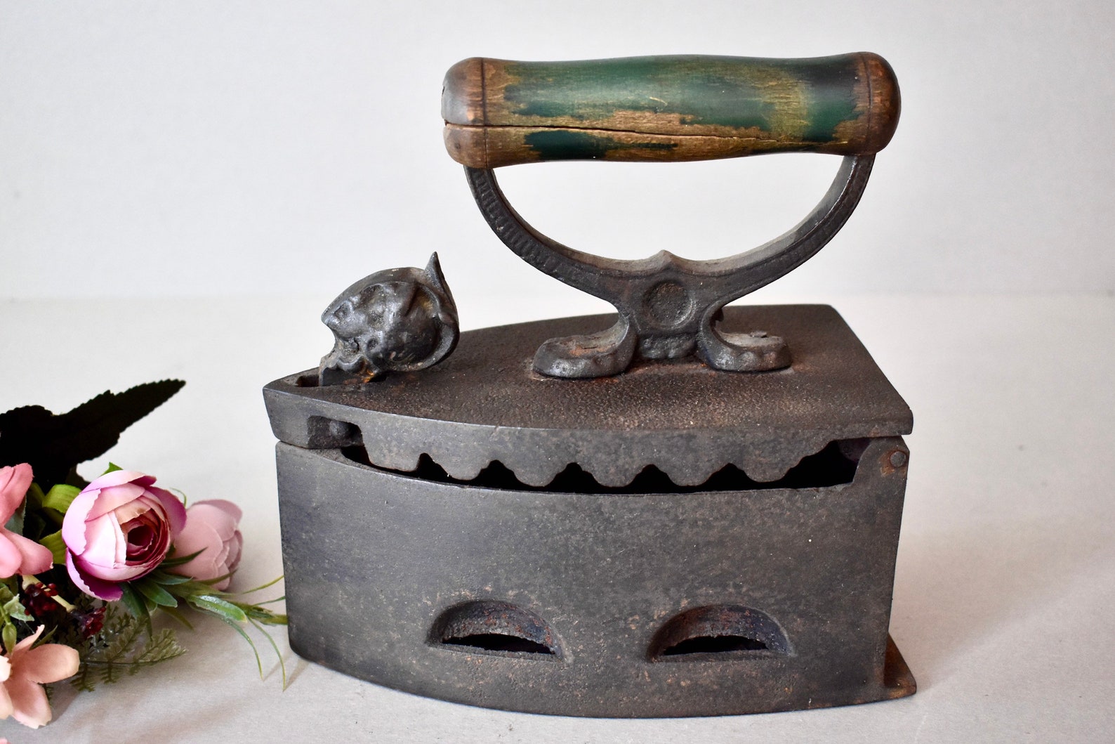 Antique Cast Iron Home Decor Vintage Gift Old Cast Iron Rustic Decor - Etsy