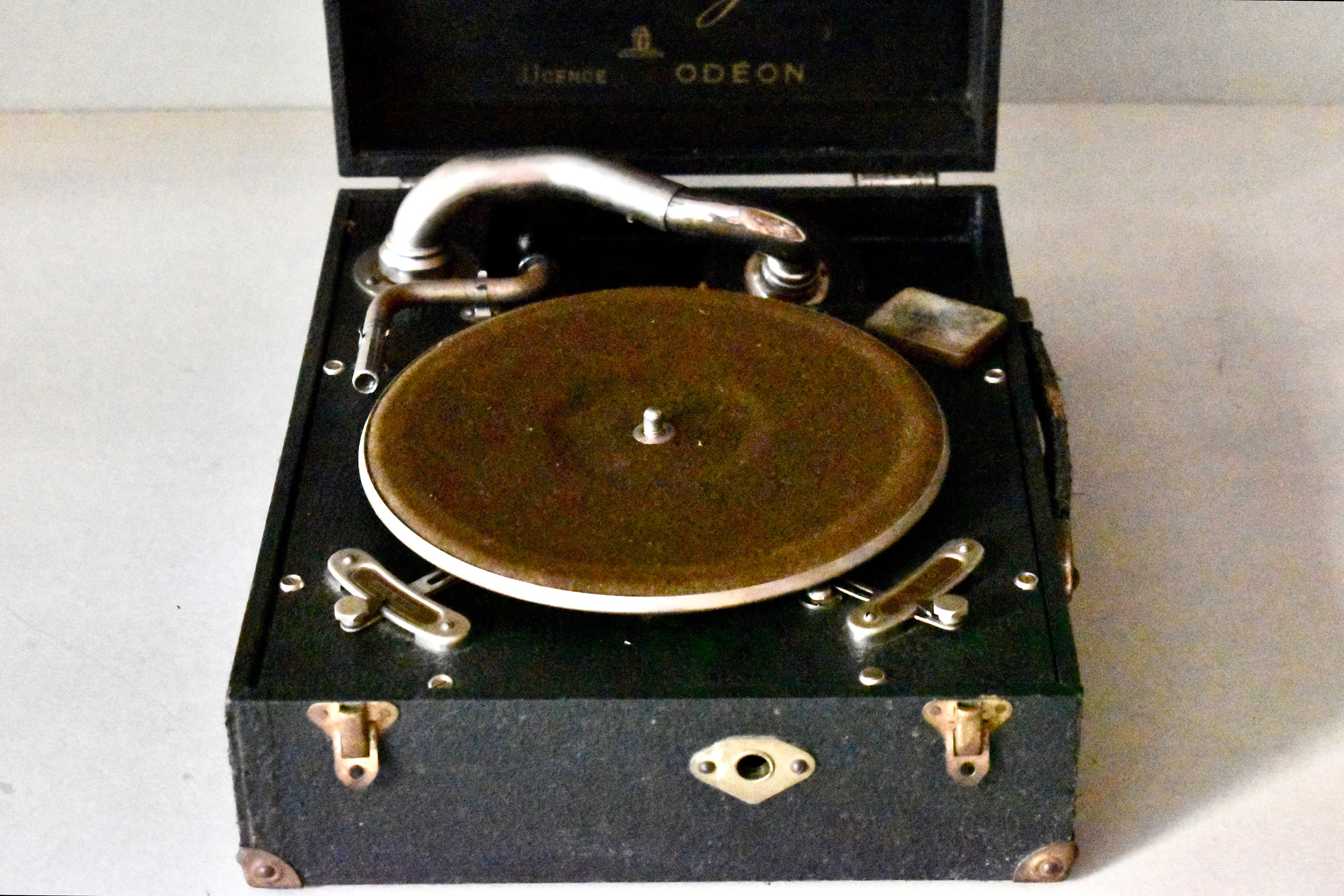 Antique Gramophone Bobby Odeon Mechanical Pantograph Collectable ...