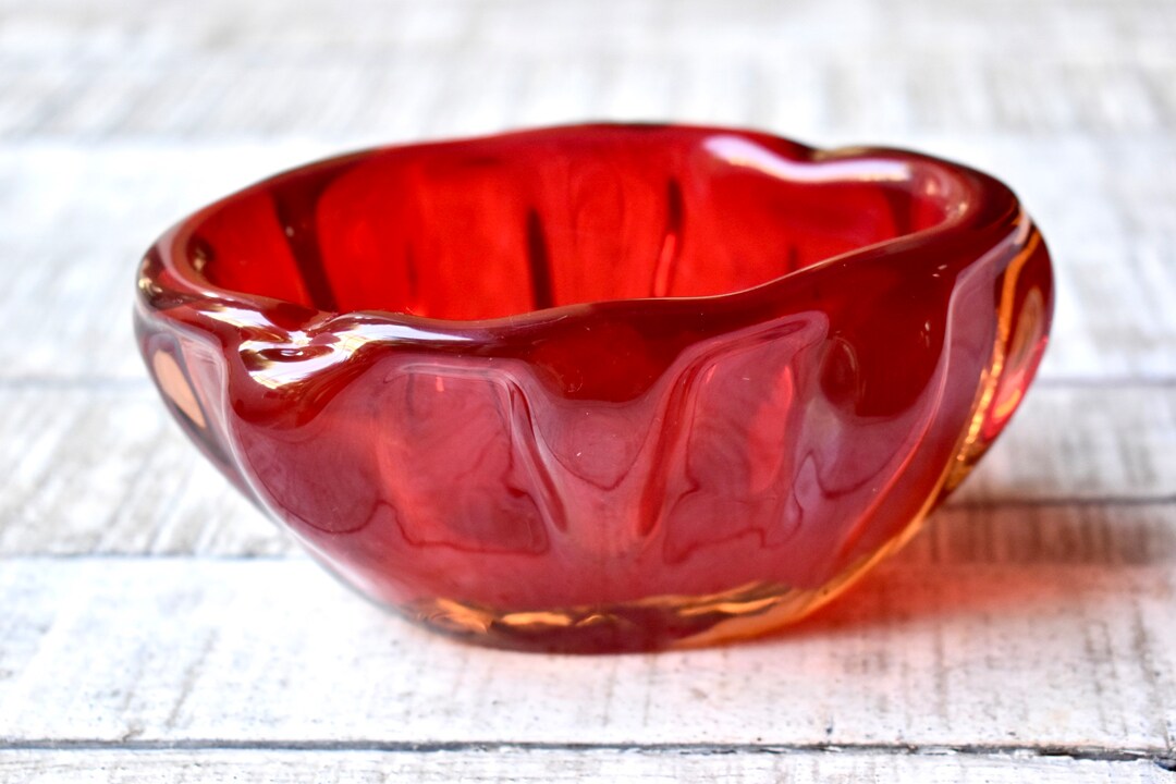 Vintage Red Glass Ashtray Retro Glass Potassium Glass Home - Etsy
