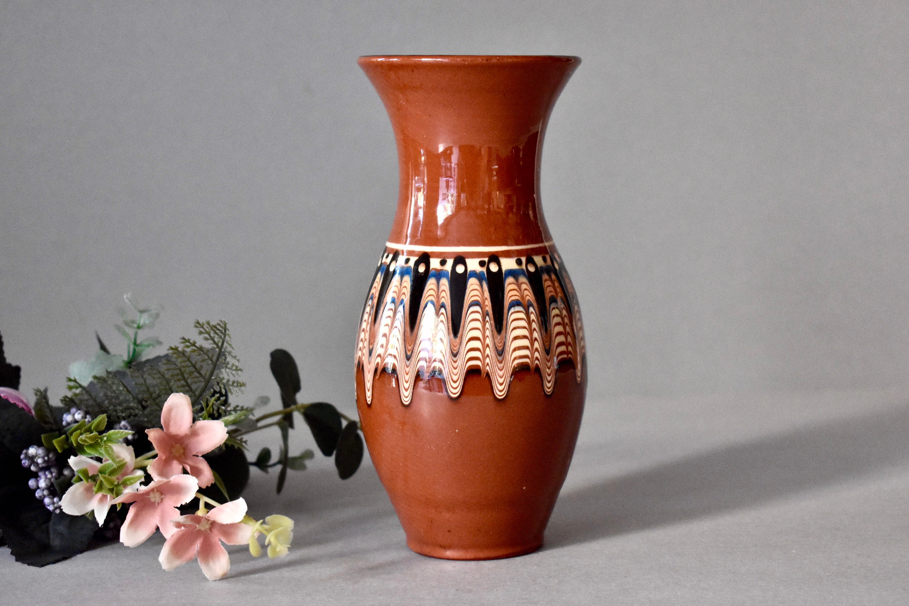 Clay Vase Painting Designs