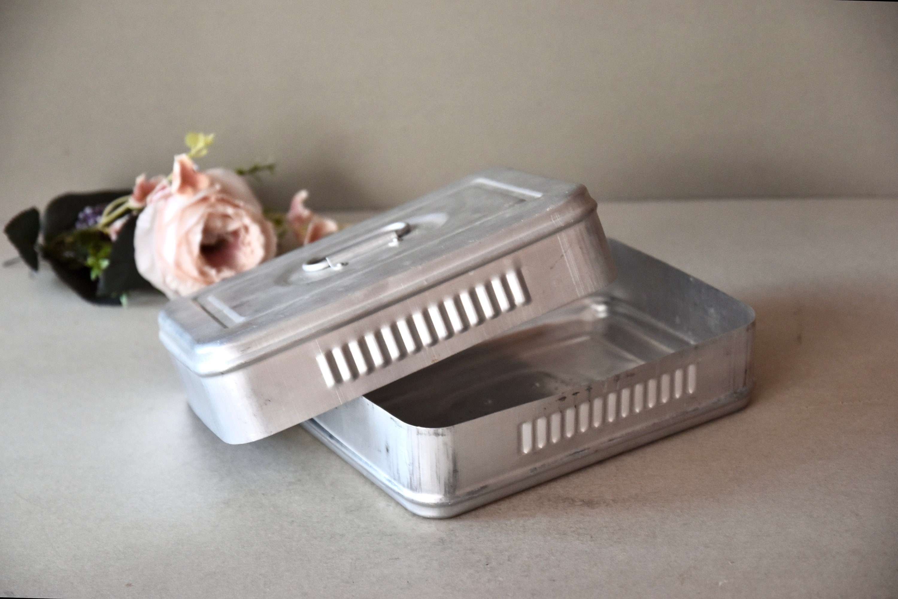 Vintage Military Aluminuim Medical Box Vintage Medicine Tools Storage ...