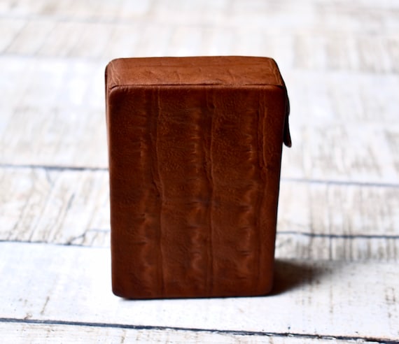 Vintage Leather Cigarettes Case Retro Cigar Cover Rea… - Gem