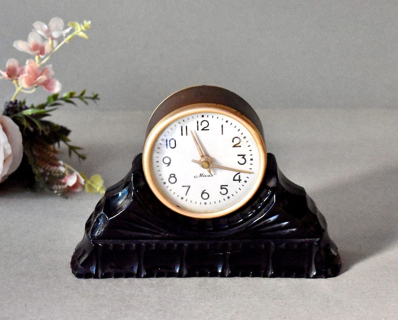 Vintage Table Clock Majak Black Glass Soviet Clock Majak - Etsy