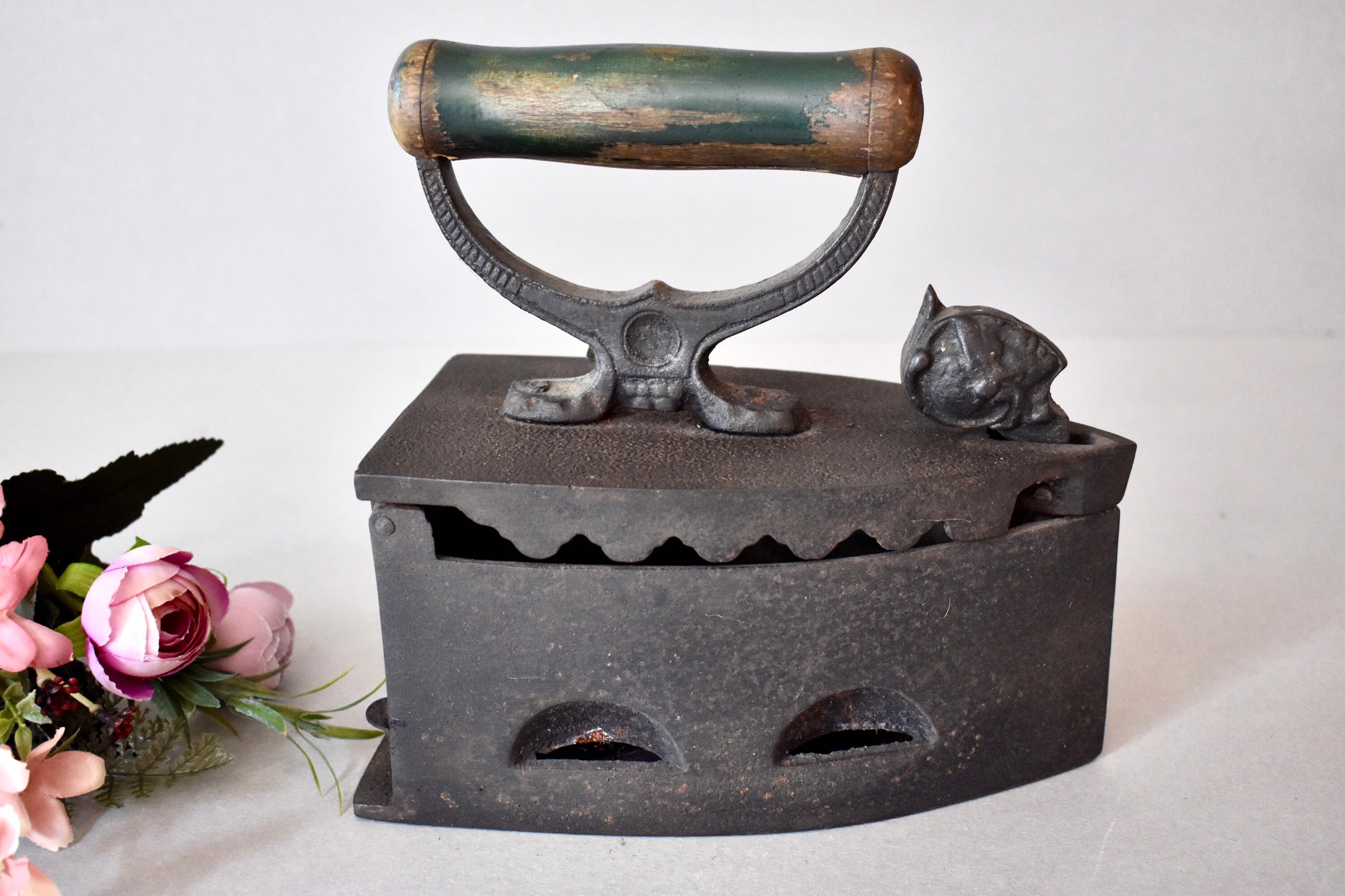 Antique Cast Iron Home Decor Vintage Gift Old Cast Iron Rustic Decor - Etsy