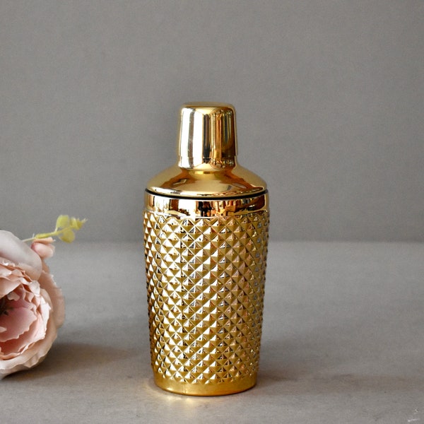 Shaker With Gold - Etsy