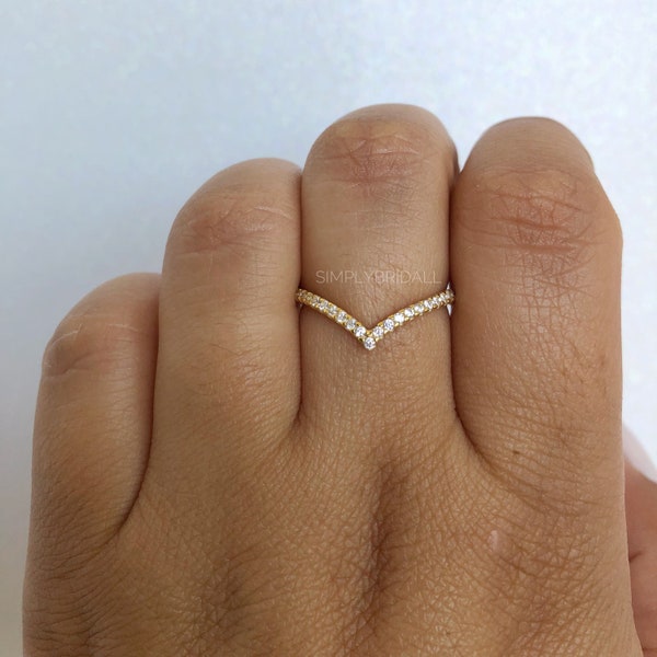 Gold Chevron Wedding Band - Etsy