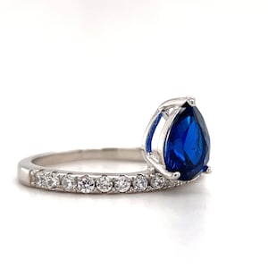 Teardrop Sapphire Minimalist Ring, Teardrop Blue Sapphire Ring ...