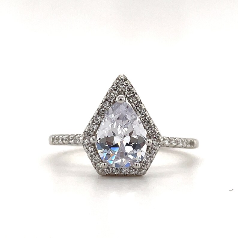 Kite Diamond Engagement Ring Triangle Halo Engagement Ring - Etsy