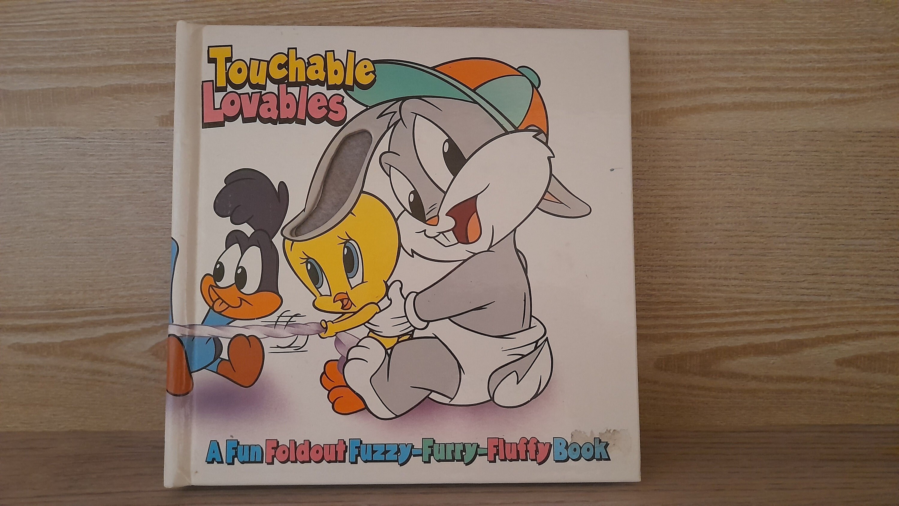 Vintage Looney Tunes Baby Book, Touchable Lovables, 1996 - Etsy UK