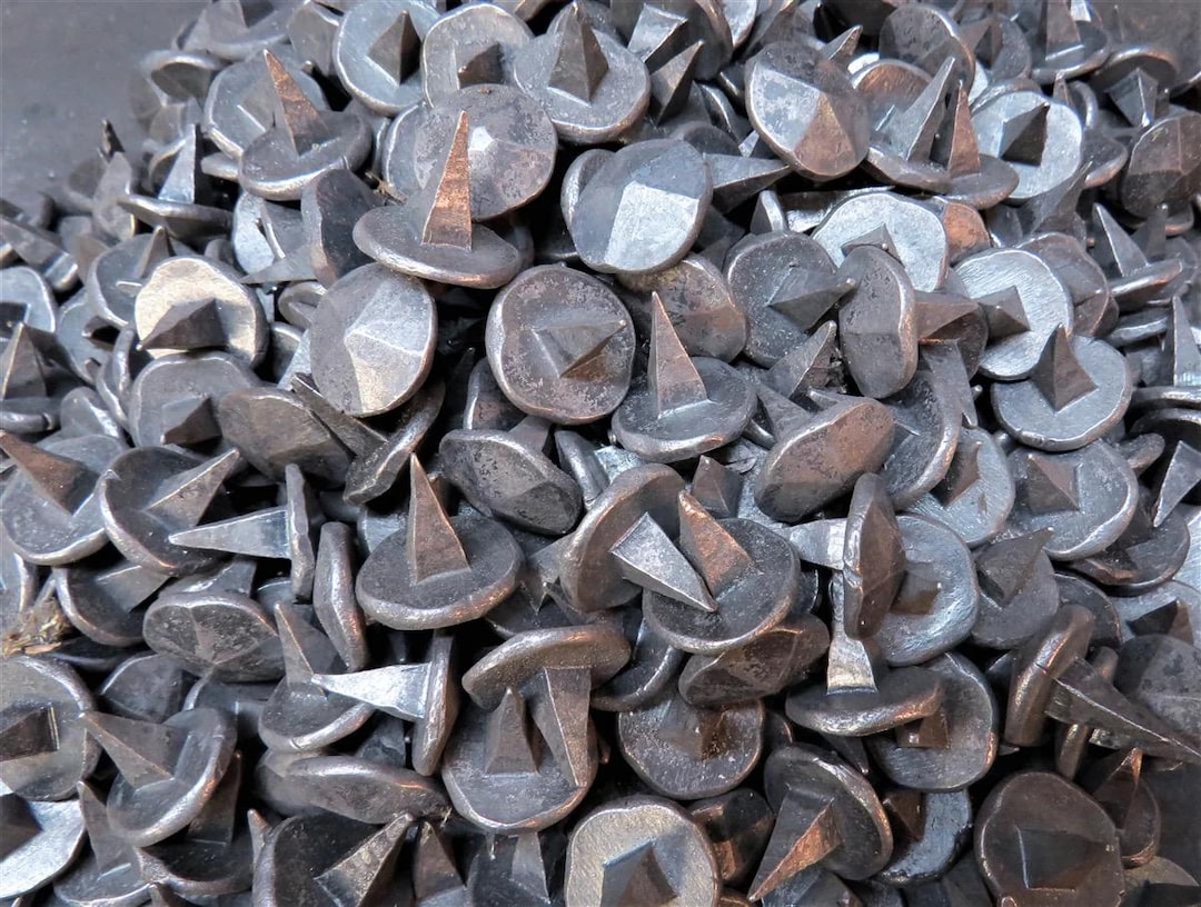 1” X 3/4” Round Pyramid Head Spike - Bulk Box (100) - Etsy