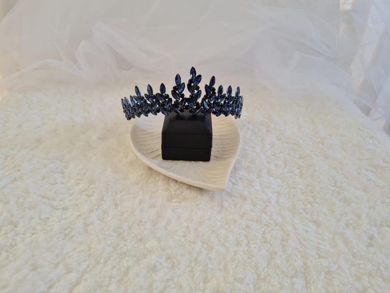 Blue Crystal Tiara, Navy Blue Crown, Navy Tiara, Wedding Hair ...