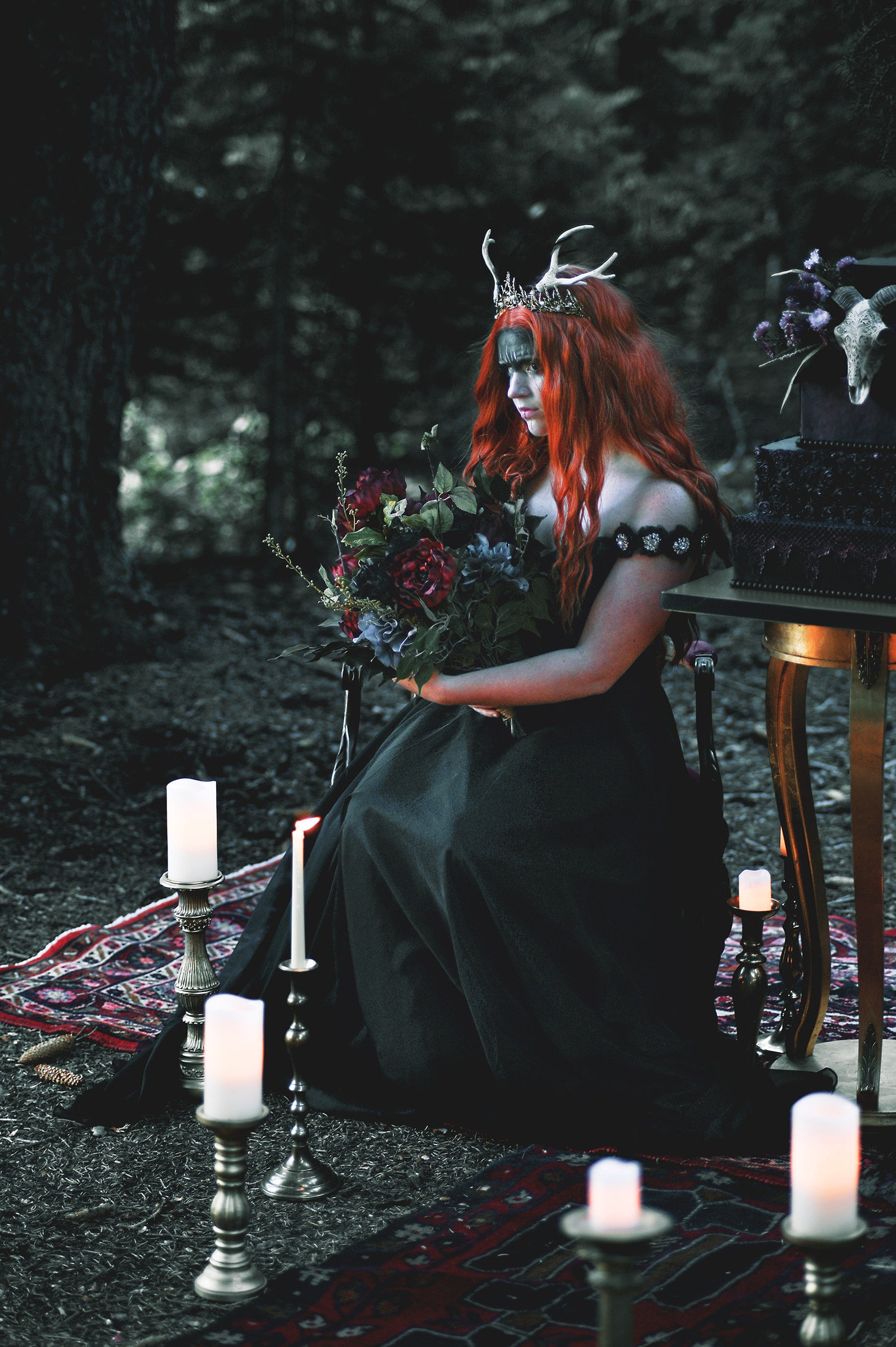 Burgundy Black Bridal Bouquet Goth Wedding Bouquet Silk - Etsy