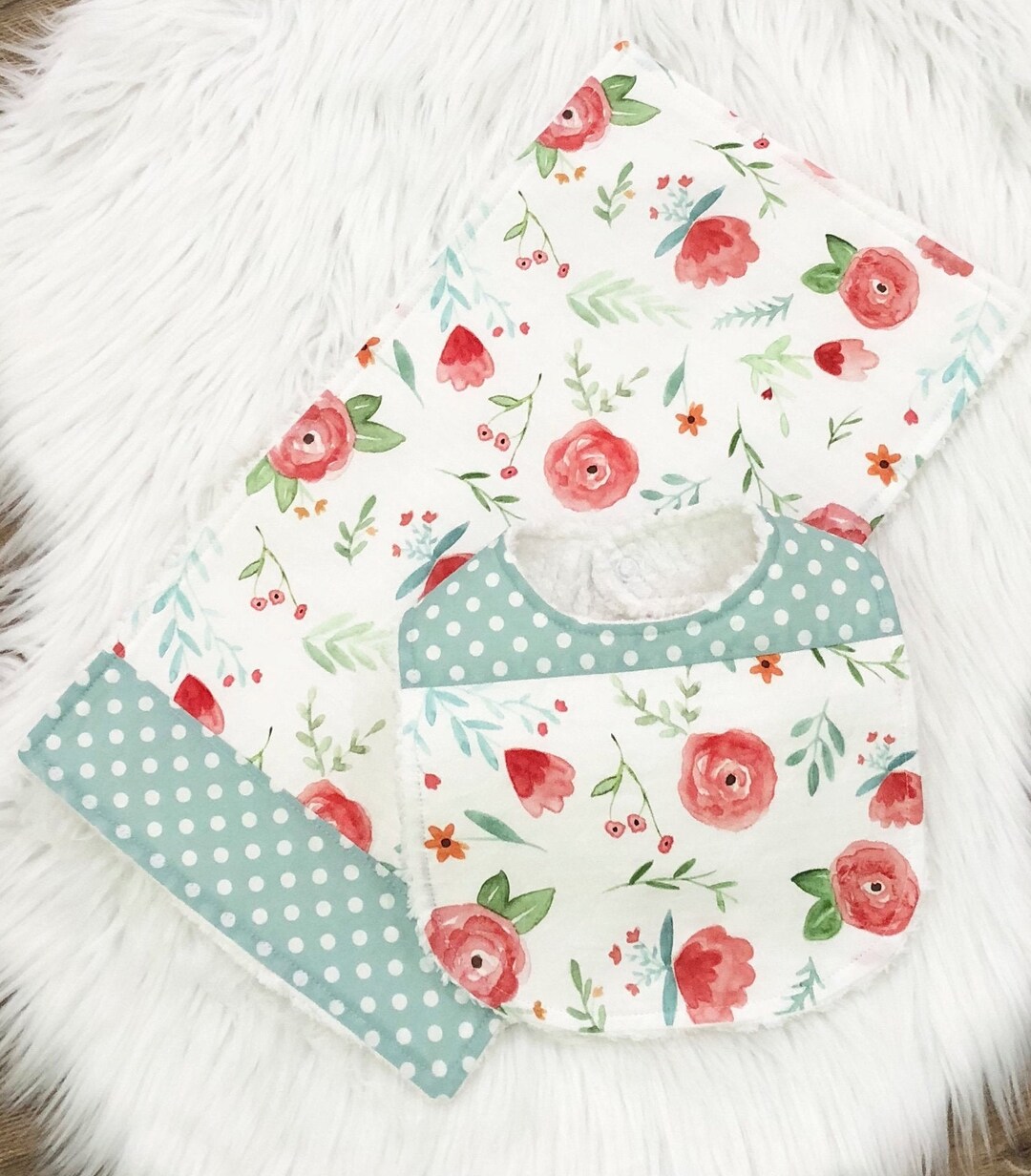 Girl Bib and Burp Cloth Set Personalized Baby Girl Gift Watercolor ...