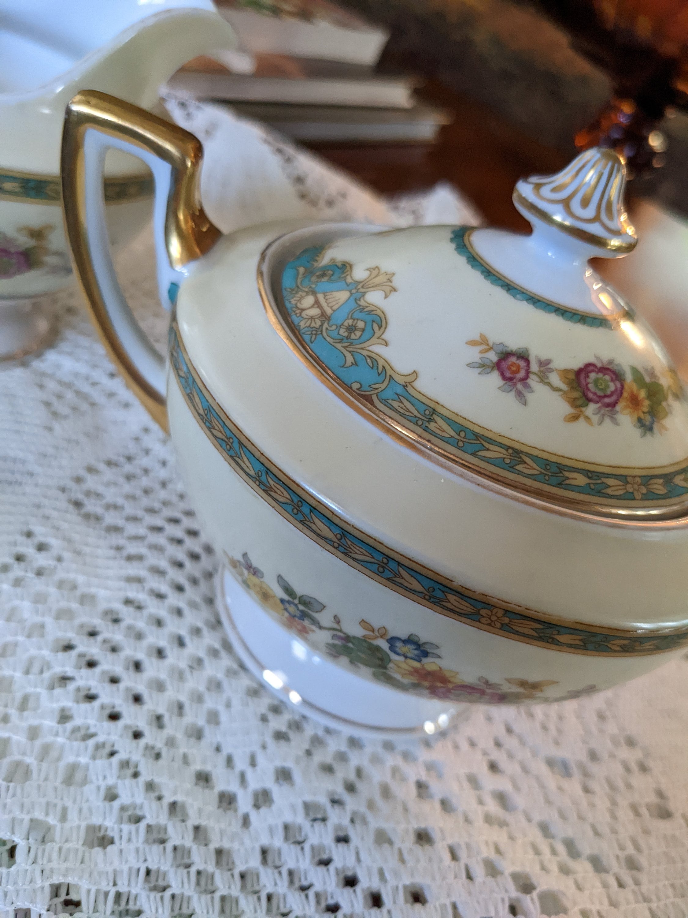 Beautiful Meito China Sugar And Creamer Set Etsy