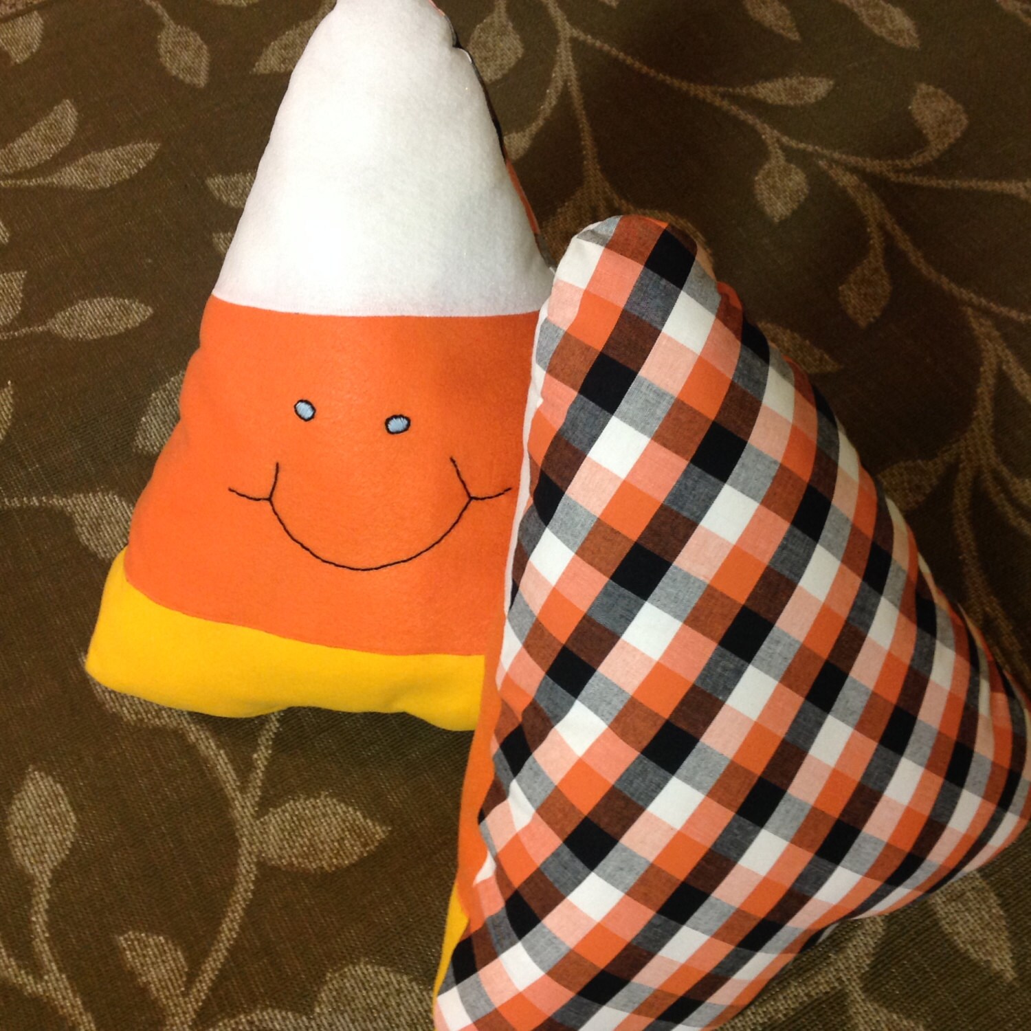 Halloween Pillows PATTERN Candy Corn Pillows Halloween - Etsy