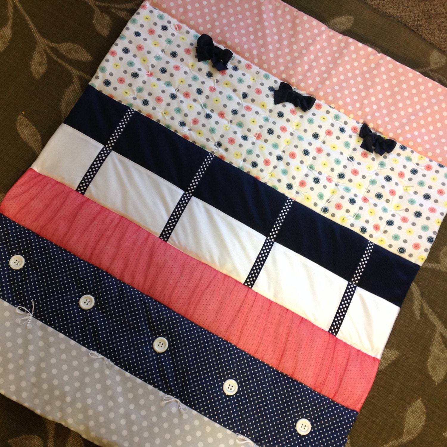 Easy Play Mat PATTERN TUTORIAL - Baby Tummy Time Quilt - Sensory Mat ...