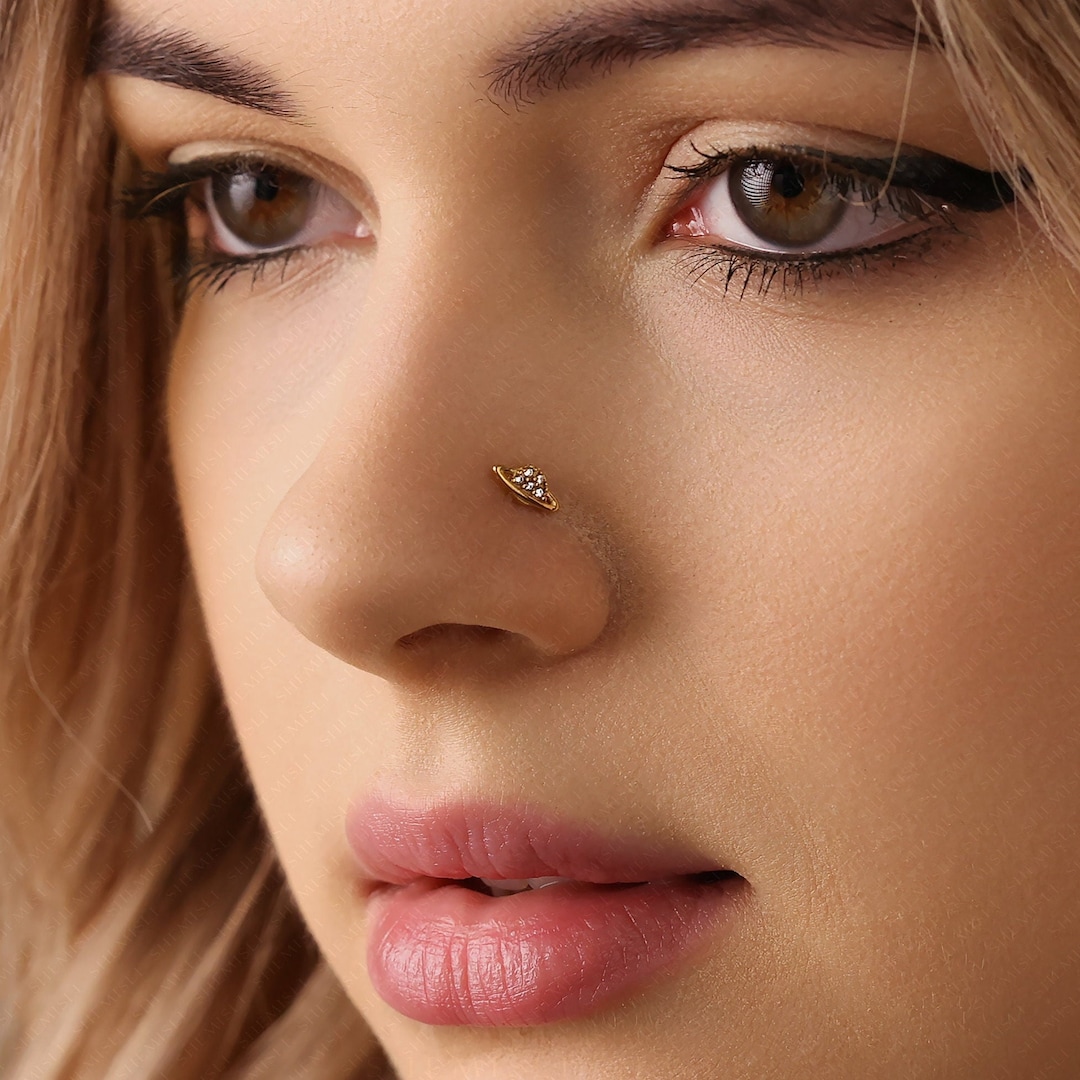 Tiny Planet Threadless Flat Back Nose Stud, 20,18,16ga, 5-10mm Unisex ...