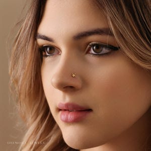 Super Tiny Sea Turtle Threadless Flat Back Nose Stud, 20,18,16ga, 5-10mm Unisex, Surgical Steel ...