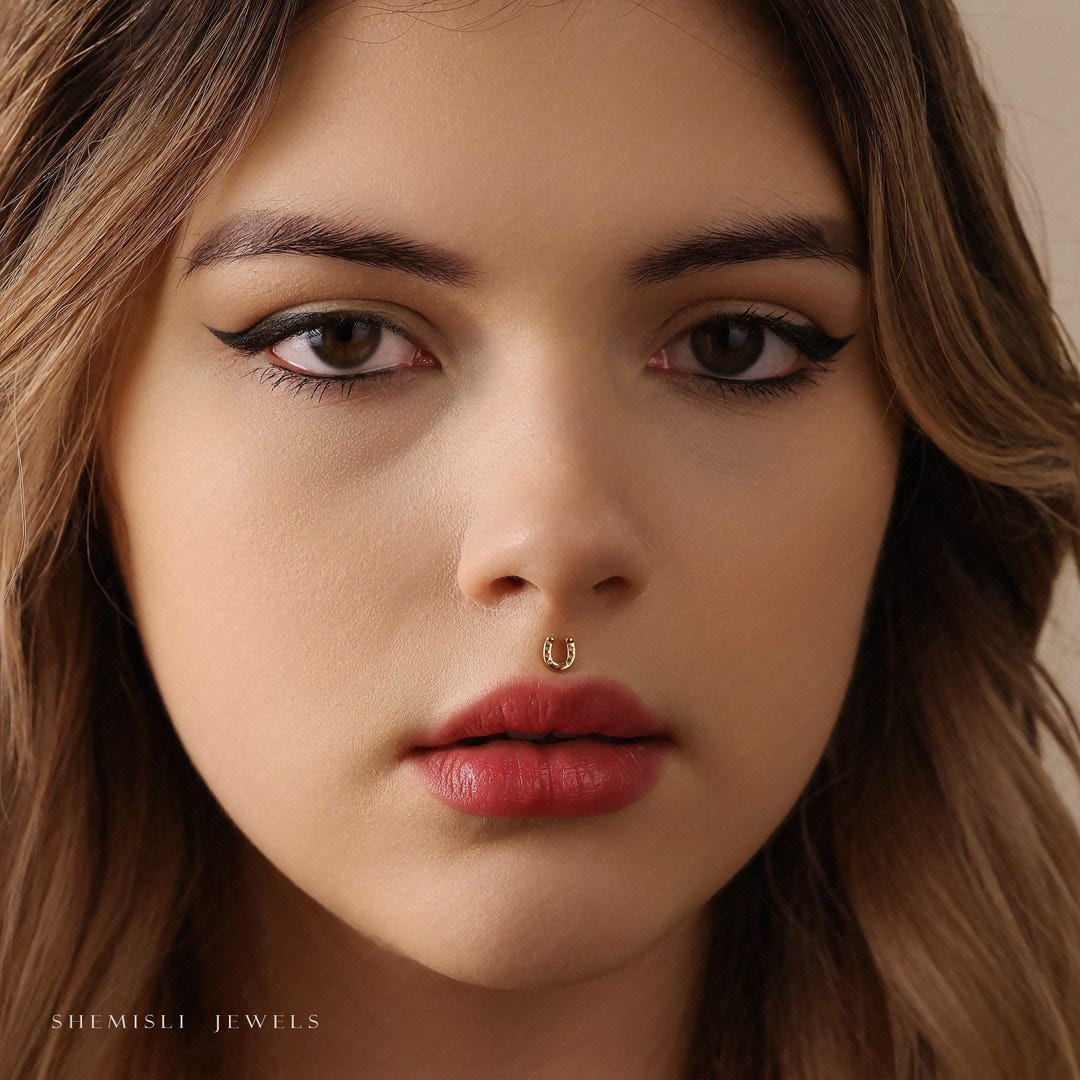 Tiny Horseshoe Threadless Flat Back Lip Labret Stud, 18,16ga, 6-10mm ...