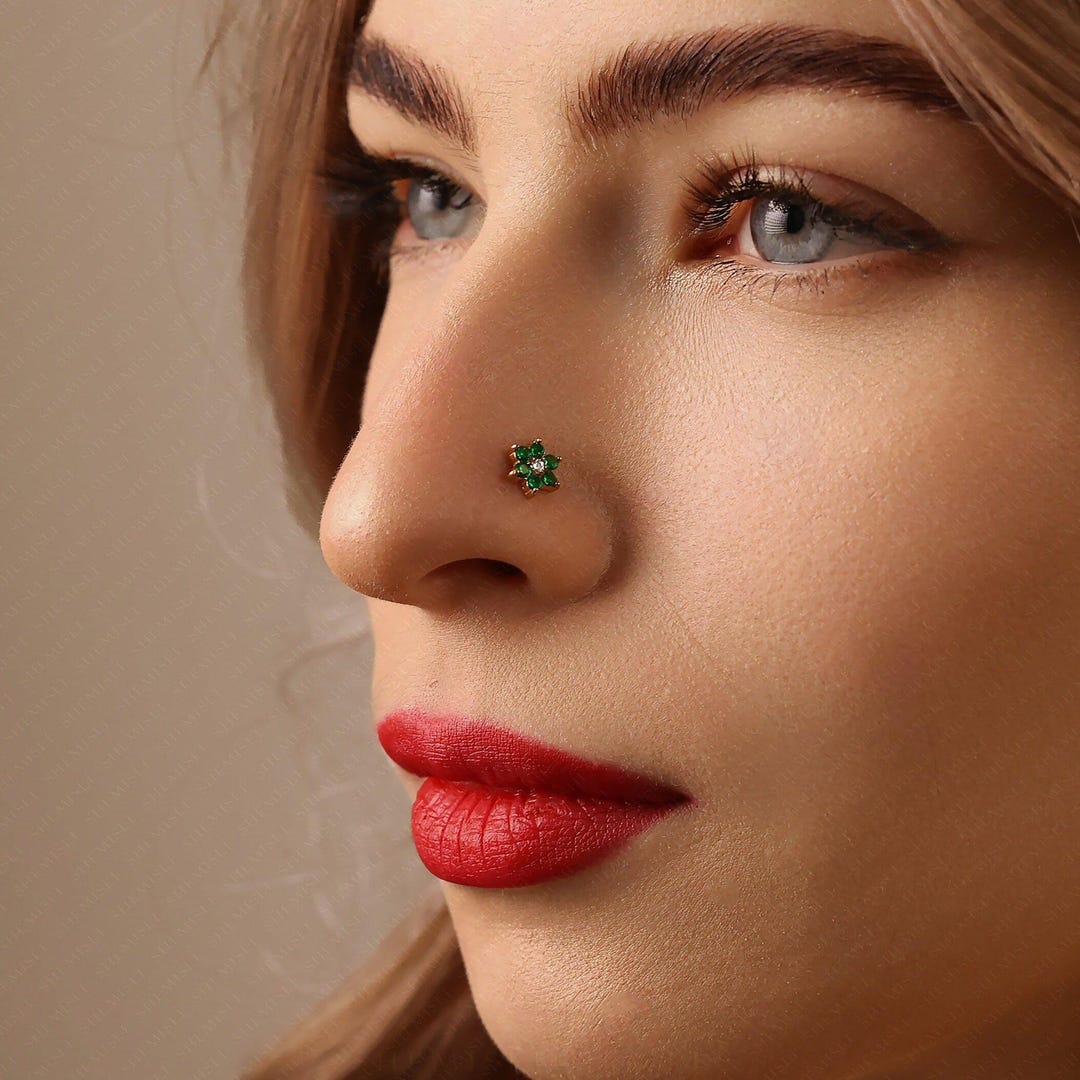 Tiny 6 Petal Emerald Stone Threadless Flat Back Nose Stud, 20,18,16ga, 5-10mm, Unisex, Stainless ...