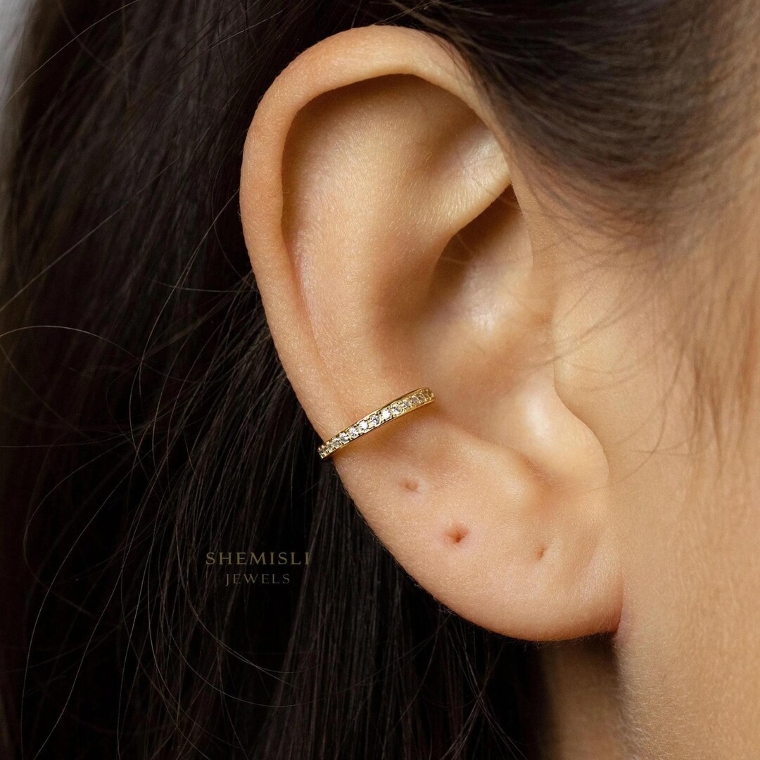 White Gemstones Ear Cuff, Conch Earring, Minimalist Style, A-SF056 - Etsy
