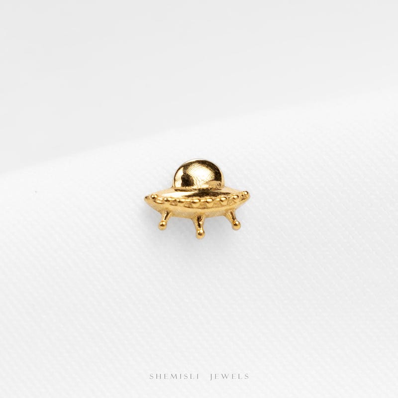 Piercing Alien - Etsy