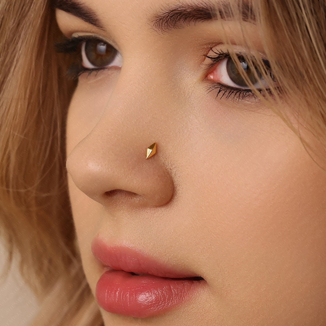 Tiny 3D Diamond Shape Threadless Flat Back Nose Stud, 20,18,16ga, 5 ...