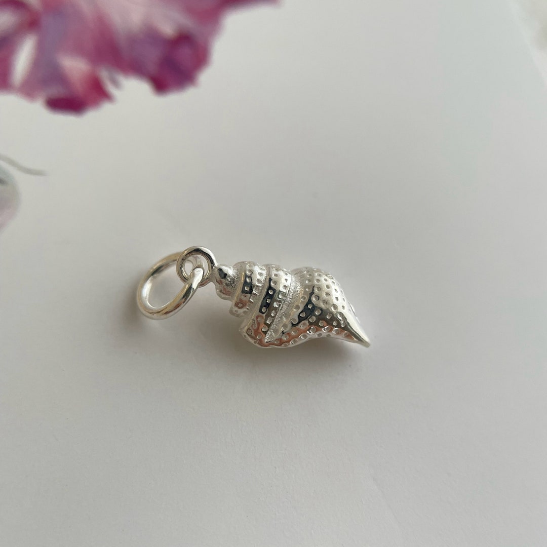 Solid Sterling Silver Shell Charm / 13 X 7 Mm - Etsy
