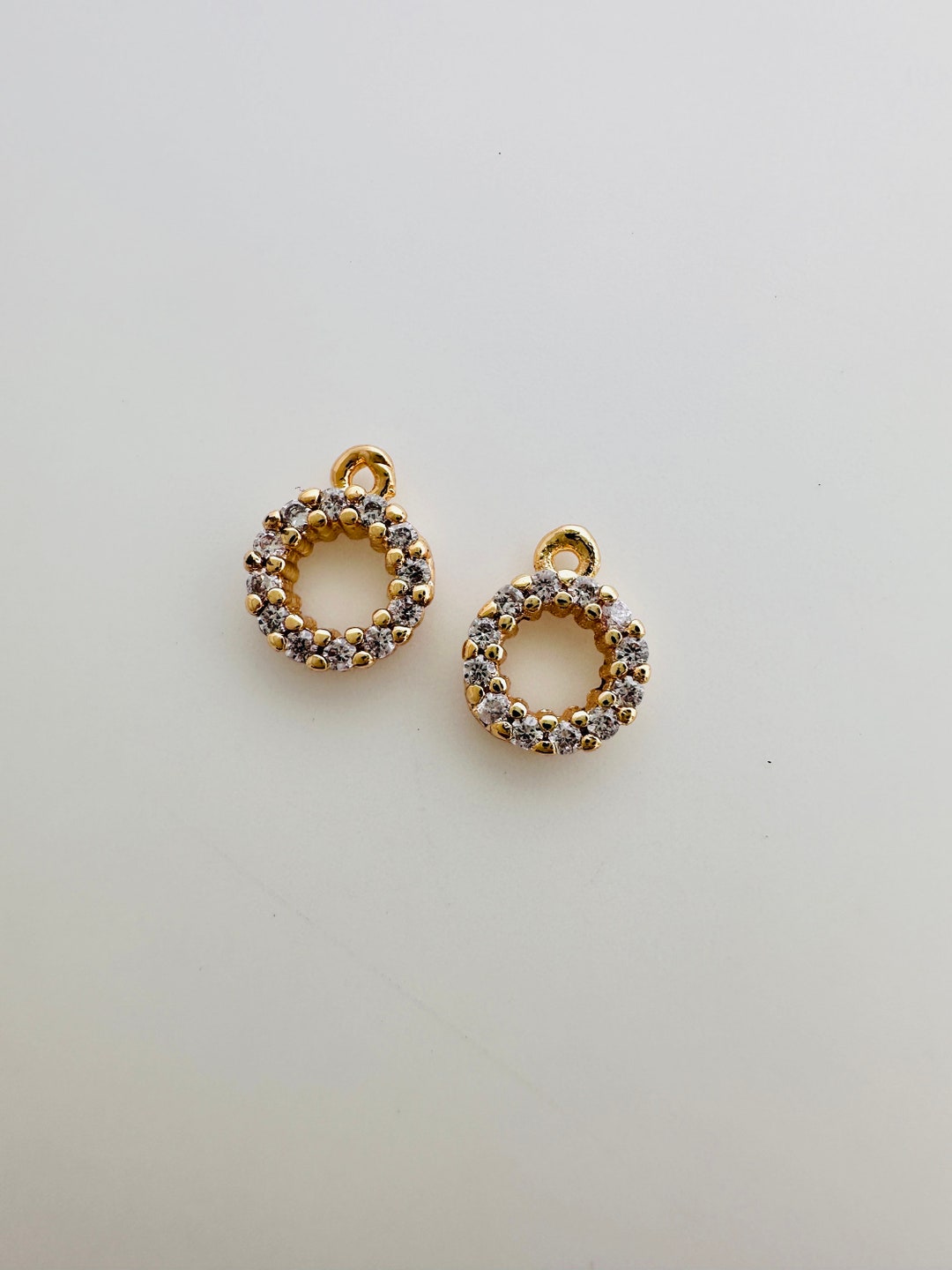 2pcs, Delicate Cubic Circle Charms (8x5mm) - Etsy