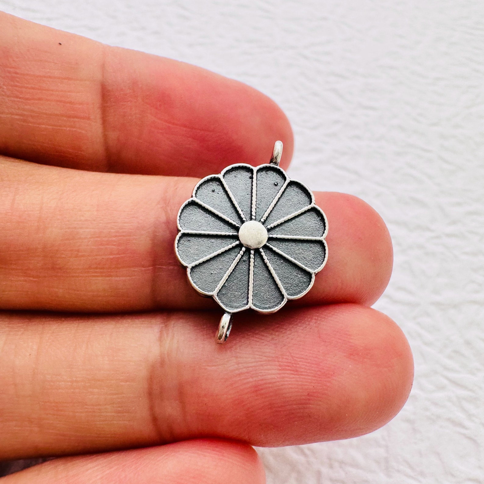 Solid Sterling Silver Daisy Link / 20x14mm / 1pcs - Etsy