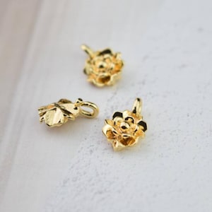 5 of Gold Filled Tiny Flower Charm Pendant 7*7mm - Etsy