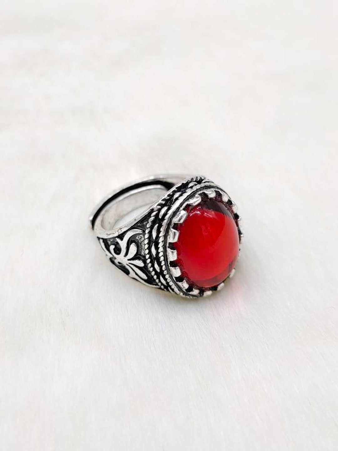 Lestat - Vampire Ring - Etsy