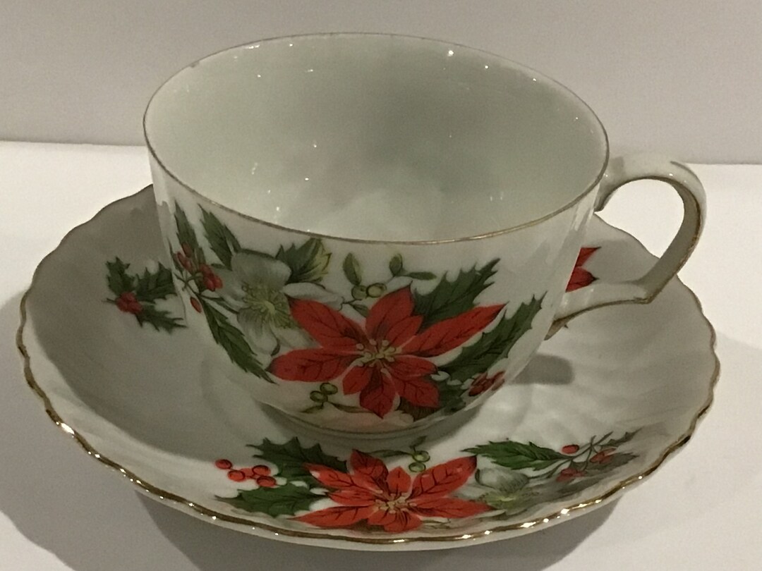 Inarco Porcelain Tea Cup and Saucer Red Green Poinsettia - Etsy