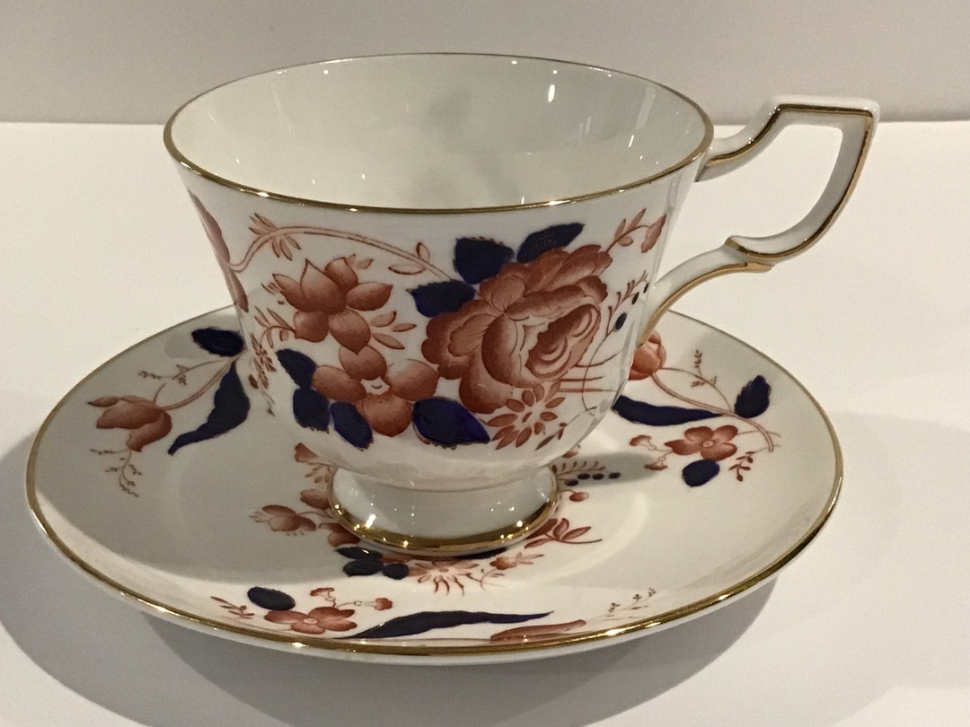 Tuscan Bone China Tea Cup and Saucer, Floral Decoration With Dark Blue ...