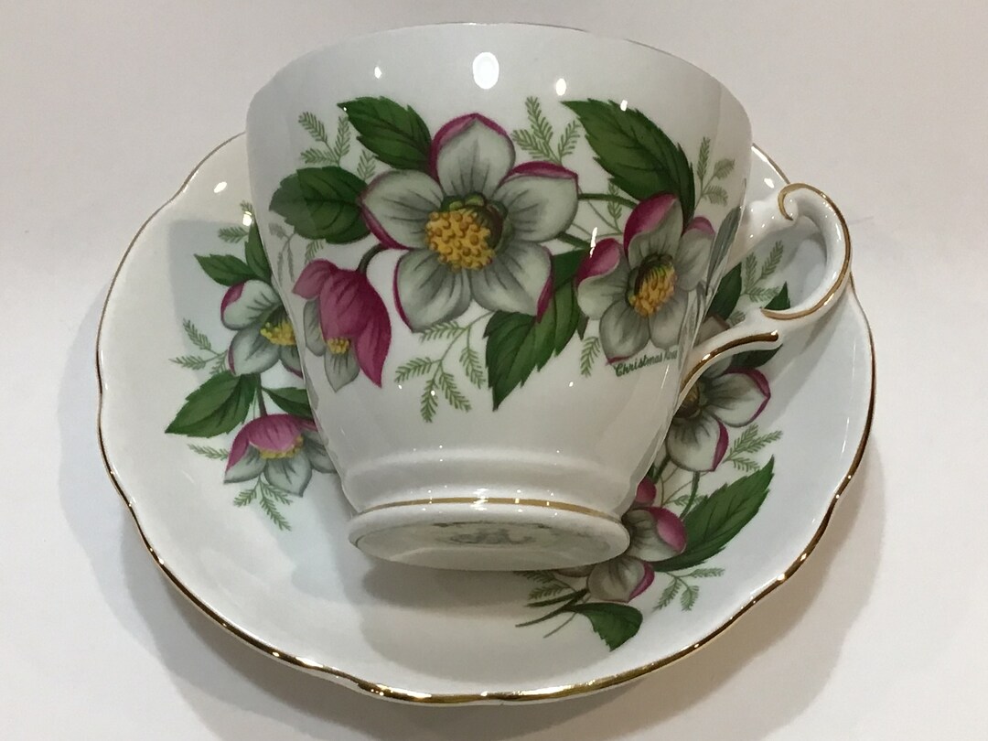 Regency Bone China Tea Cup and Saucer, Christmas Rose - Etsy