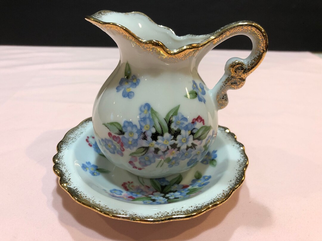 Royal Crown 3990 Creamer With Saucer Forget-me-not Bouquet - Etsy