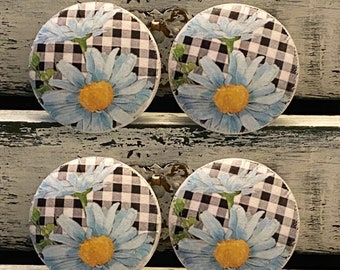 FARMHOUSE Cabinet Knobs Drawer Pulls Set of 4 : BUFFALO CHECK - Etsy