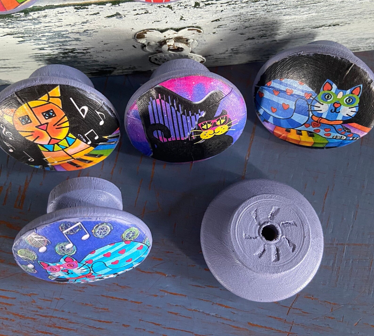 CATS Funky Pop Art Cabinet Knobs Drawer Pulls Set of 8 Kitty - Etsy