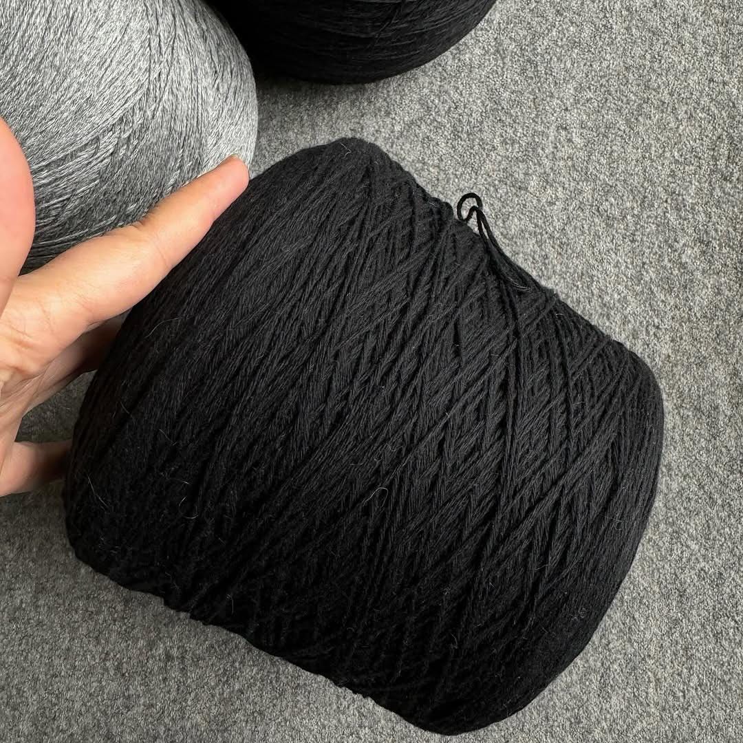 Baby Camel Merino Yarn on Cone, Camel Wool, Black Wool Yarn, per 100 ...