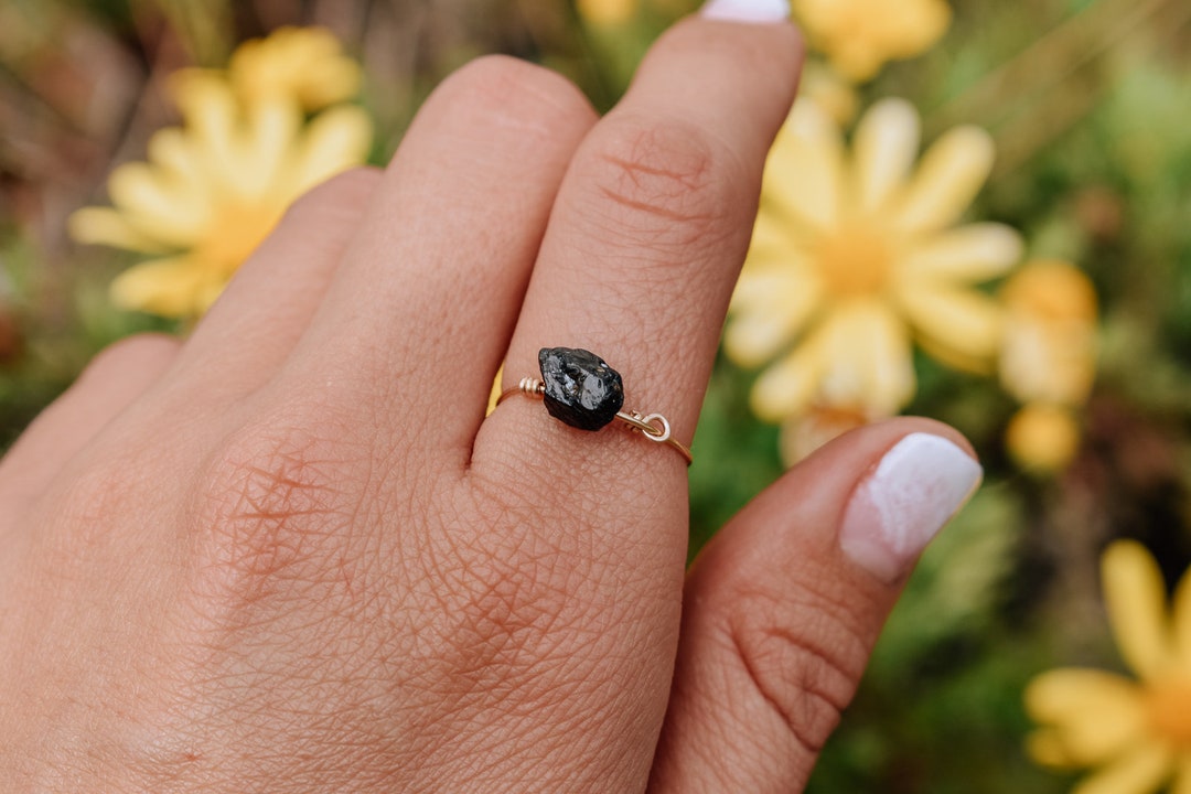 Black Tourmaline Ring, 14k Gold Filled Wire Ring With Natural Stone ...