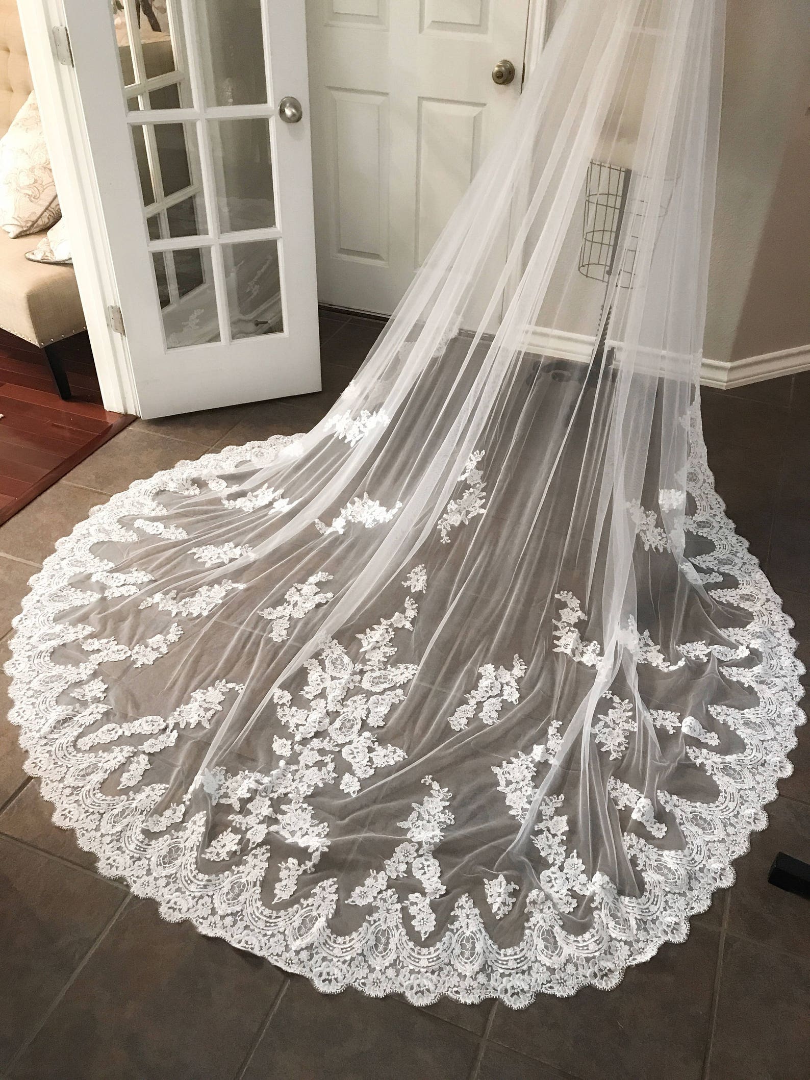 Bright White Custom Lace Veil Lace Edge Veil Cathedral - Etsy