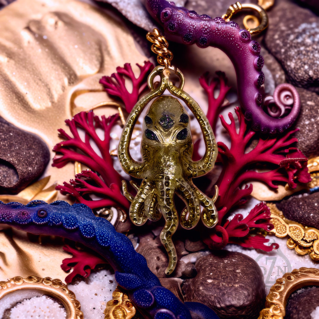Cthulhu Lovecraft Creature Golden Bronze Pendant With Green Resin Eyes ...