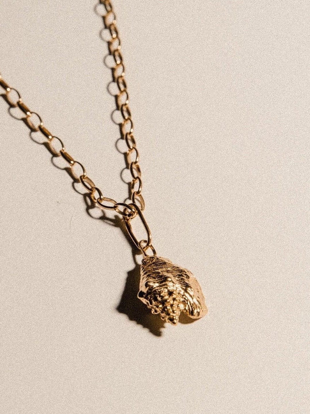 Golden Ratio Shell Necklace: 24K Gold Vermeil Conch Pendant - Etsy