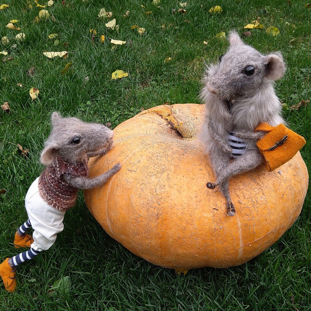 Needle Felted Rat Pair: Textile Art Sculpture, Collectible OOAK Art ...