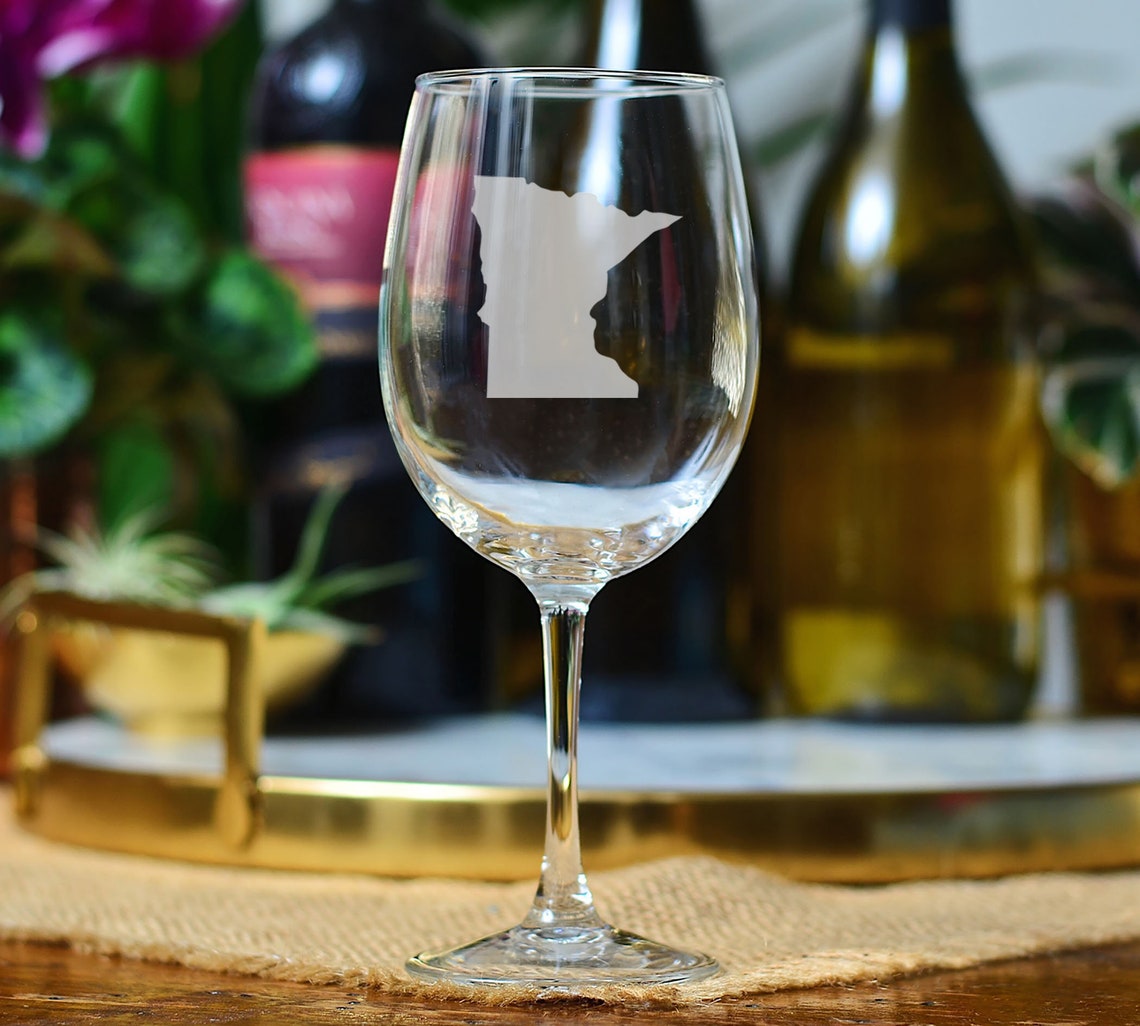 State of Minnesota Glassware; University of Minnesota Golden Gophers ...